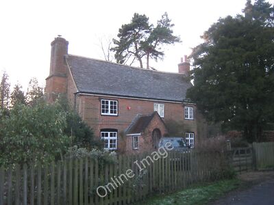 Photo 12x8 Court Cottage Ridge Row Grade II listed building on a lane ...