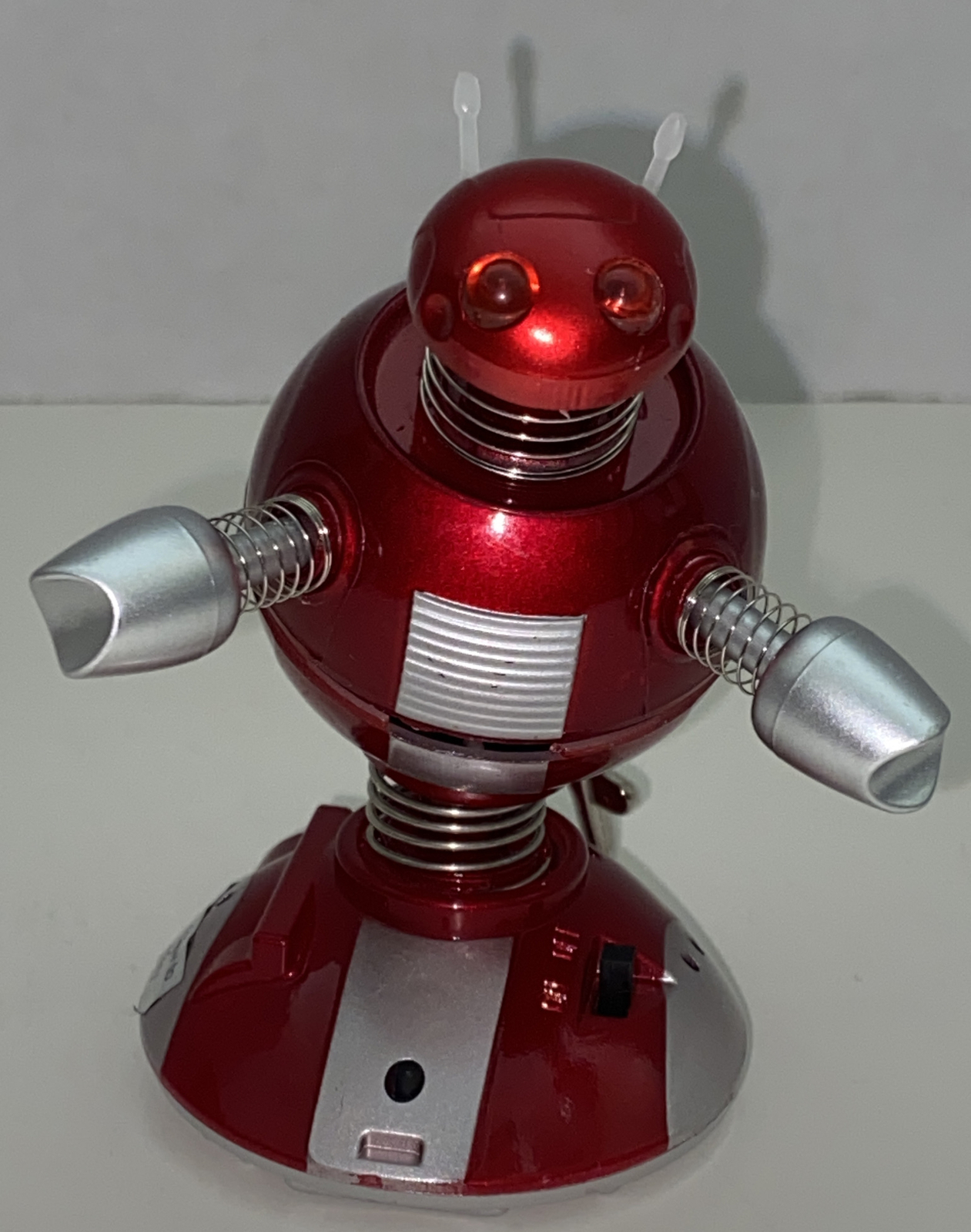 New Bright Toys Giggle Bots Disco Dancer with Removable Dangle Clip ...