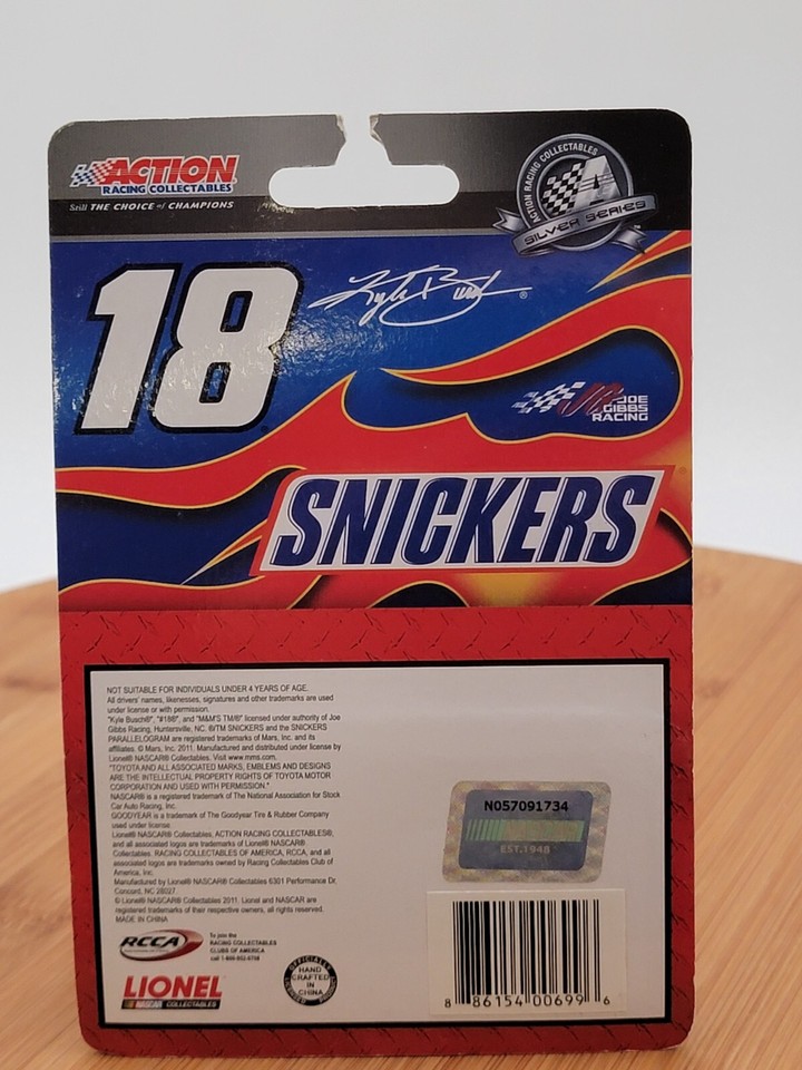 Kyle Busch CVS Exclusive #18 Snickers Car MOC Nascar Diecast 1/64, Rare ...