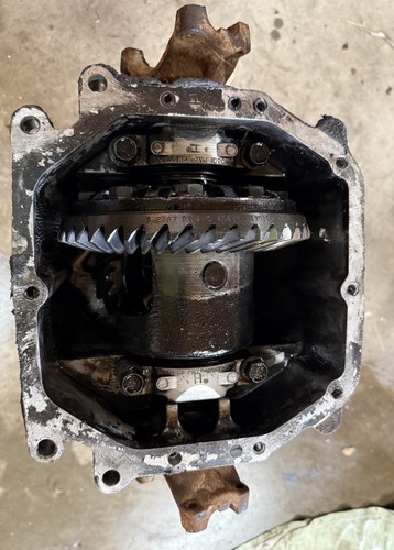 1984-1996 Corvette C4 Dana 36 Rear End Differential 3.07 89K | eBay