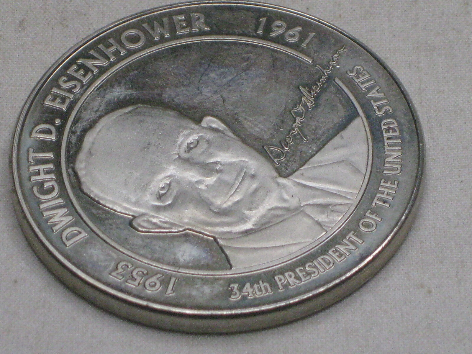 vintage DWIGHT D. EISENHOWER SUPREME ALLIED COMMANDER Coin medal token ...