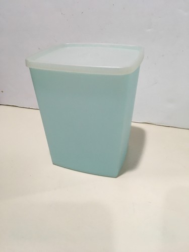 Tupperware Vintage Rectangle 1 qt. Blue Container 1311-8 6 x 5 x 4" | eBay