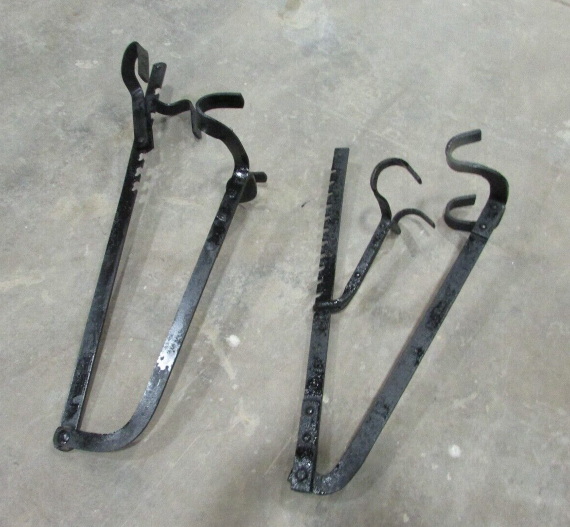 VINTAGE "NON MATCHING" PAIR OF ADJUSTABLE STEEL LADDER JACKS | eBay