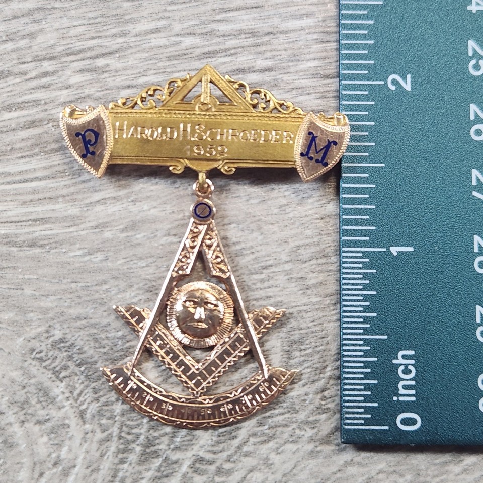 Vintage 1952 Masonic Past Master Jewel Pin 10K Gold Davenport, Iowa ...