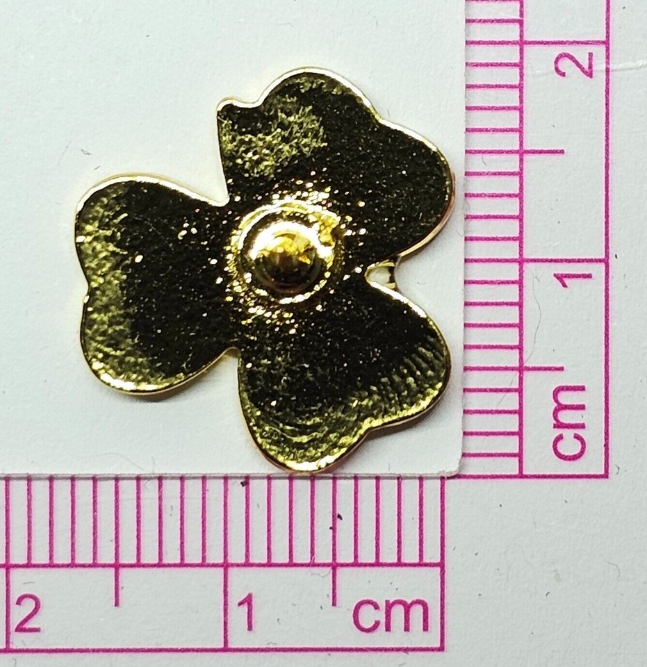 Irish Shamrock Pin Badge Enamel Symbol of Ireland Eire Gaelic Brooch St ...