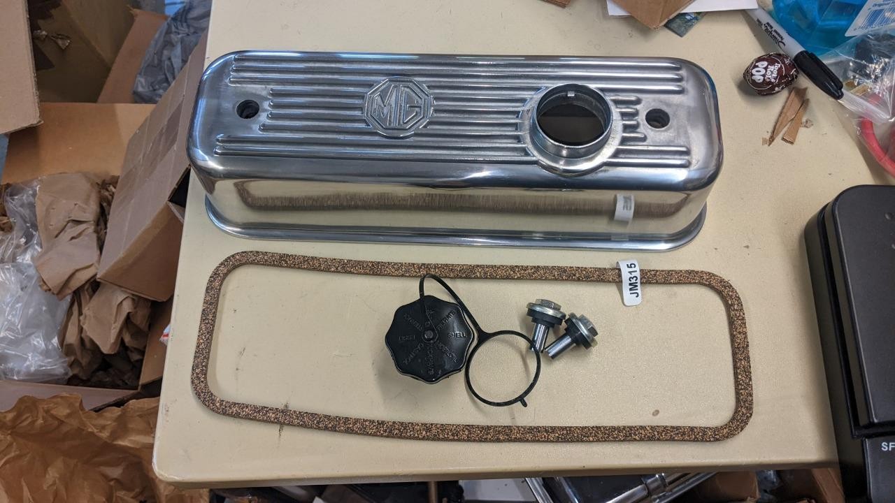 MGB Alloy Rocker Cover - With vented Cap and Fittings & Gasket | eBay