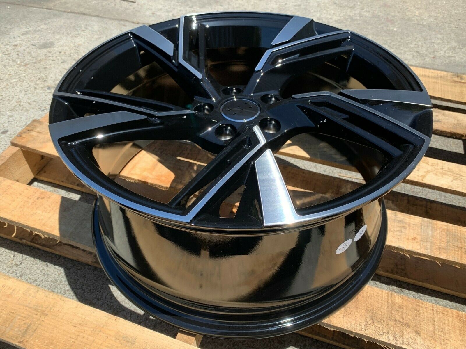 19" Wheels Fit Audi A4 A5 S4 S5 A6 Q3 Q5 Passat 19x8.5 +32 5x112 Rims ...