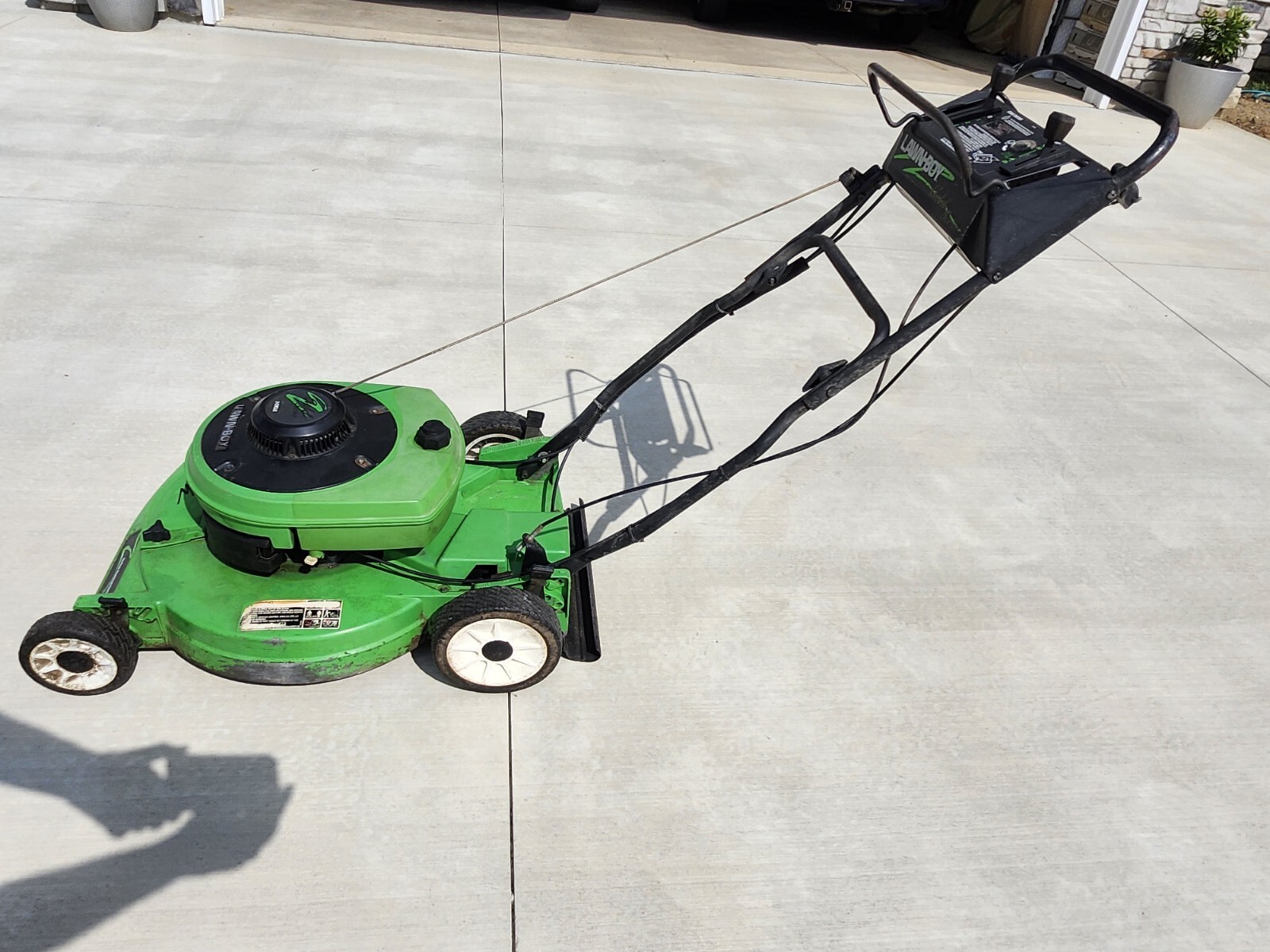 Lawn-Boy 10546 Gold Series Electric Start 3 Speed Self-propelled ...