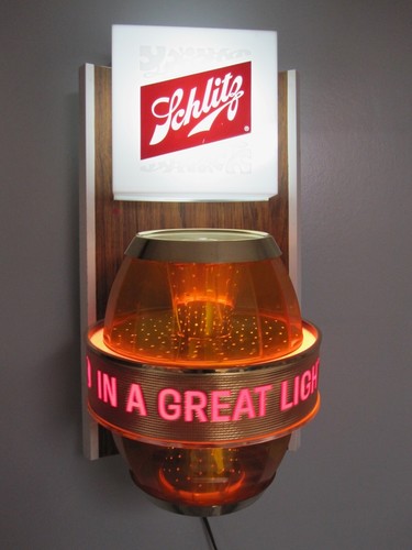 VINTAGE SCHLITZ GUSTO LIGHTED BEER SIGN ROTATING BARREL MOTION ...