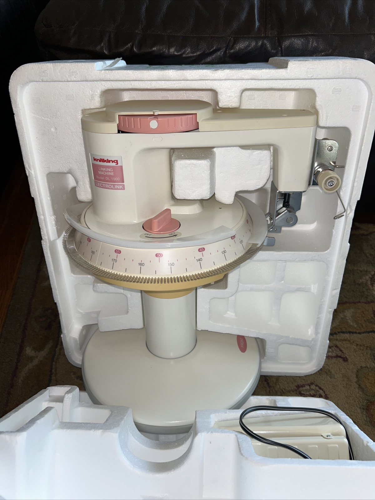 Clean Studio Linker / Linking Knitting Machine Dl-1000 Works Well ...