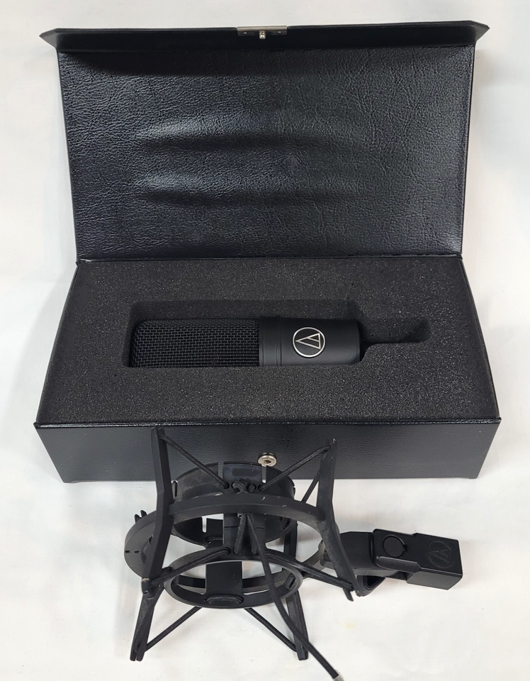 Audio-Technica AT4033A Transformerless Capacitor Studio Microphone w ...