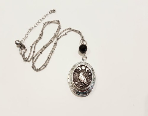 Triple Moon Raven Goddess Oval Silver Locket pagan witch witchcraft ...