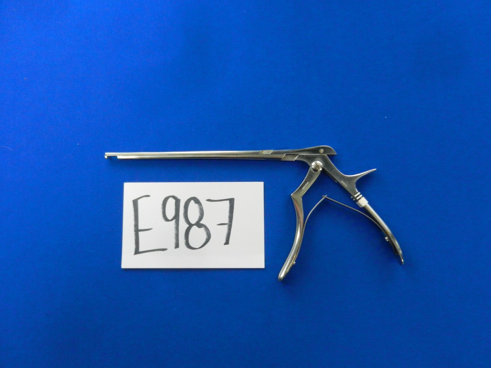 E987 Weck Surgical 3.0mm 90 Degree Down Biting Kerrison 8" 388313 | eBay