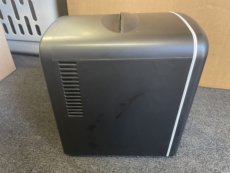Hot/Cold Chefman AC/DC mini fridge | eBay