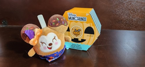 2024 Disney Parks Munchlings Terrifying Treats Minnie Candy Apple ...