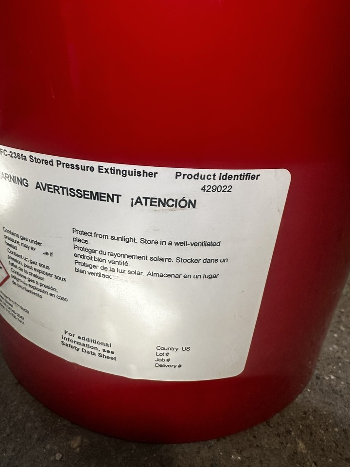 ansul fire extinguisher FE36 CLEANGUARD 13.5 Sensitive Electronics ...