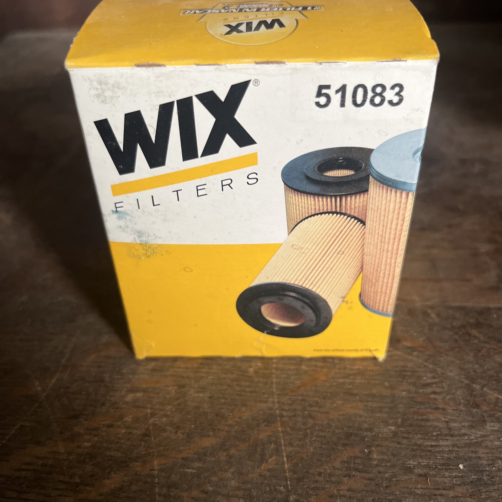 Wix 51083 - cross reference oil filters | oilfilter-crossreference.com