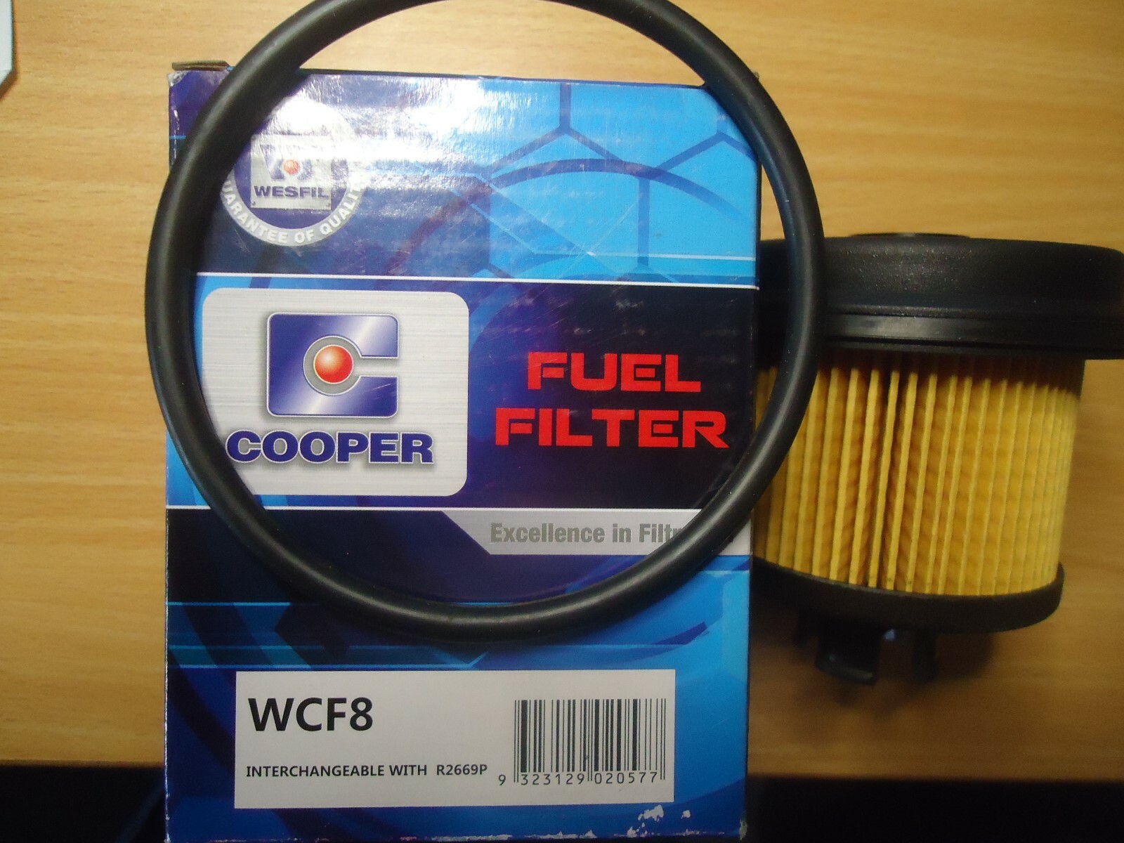 Wesfil Diesel Fuel Filter WCF8 DYNA DUTRO R2669P P502530 2339078221 ...