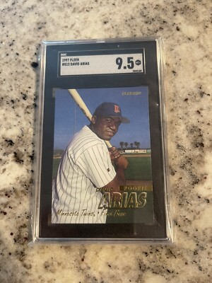 SGC 9.5 GEM MINT 1997 FLEER DAVID ARIAS ORTIZ #512 ROOKIE HOF HIGH ...