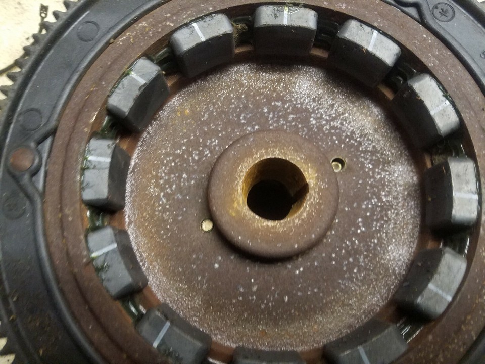 Briggs & Stratton INTEK V-TWIN Flywheel, Fan and Screen 691053 445777 ...