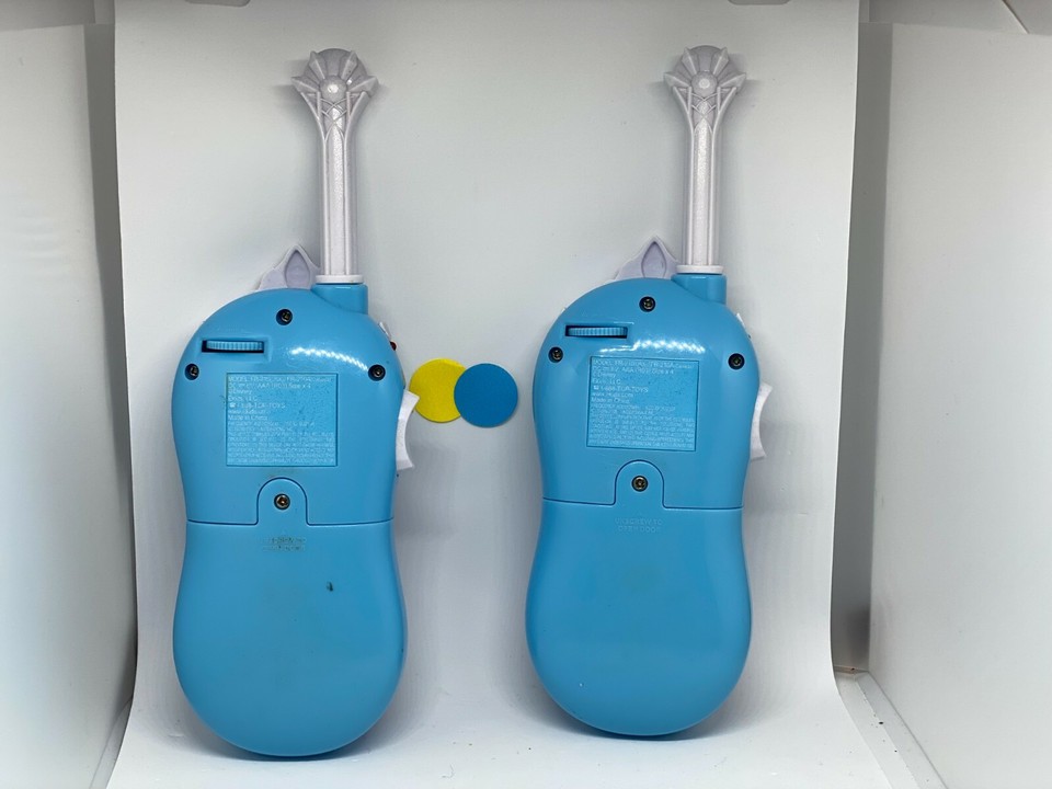 Disney Frozen Chill n Chat 2 Way Long Range Radio Elsa Anna Walkie ...