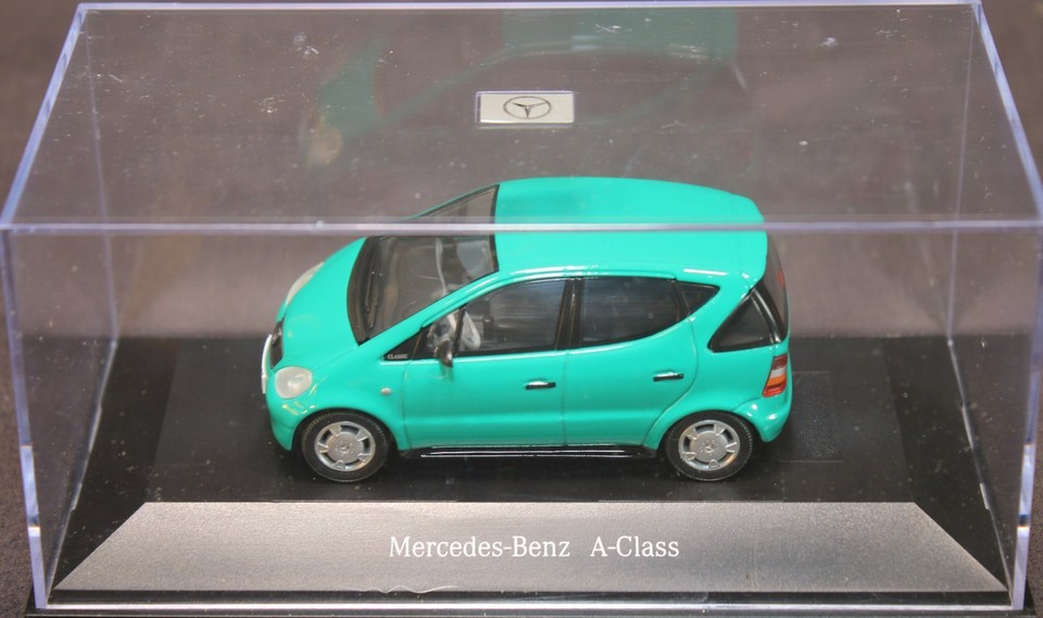 Mercedes Benz A-Class Green 1:43 Car Diecast Modellauto Collection | eBay