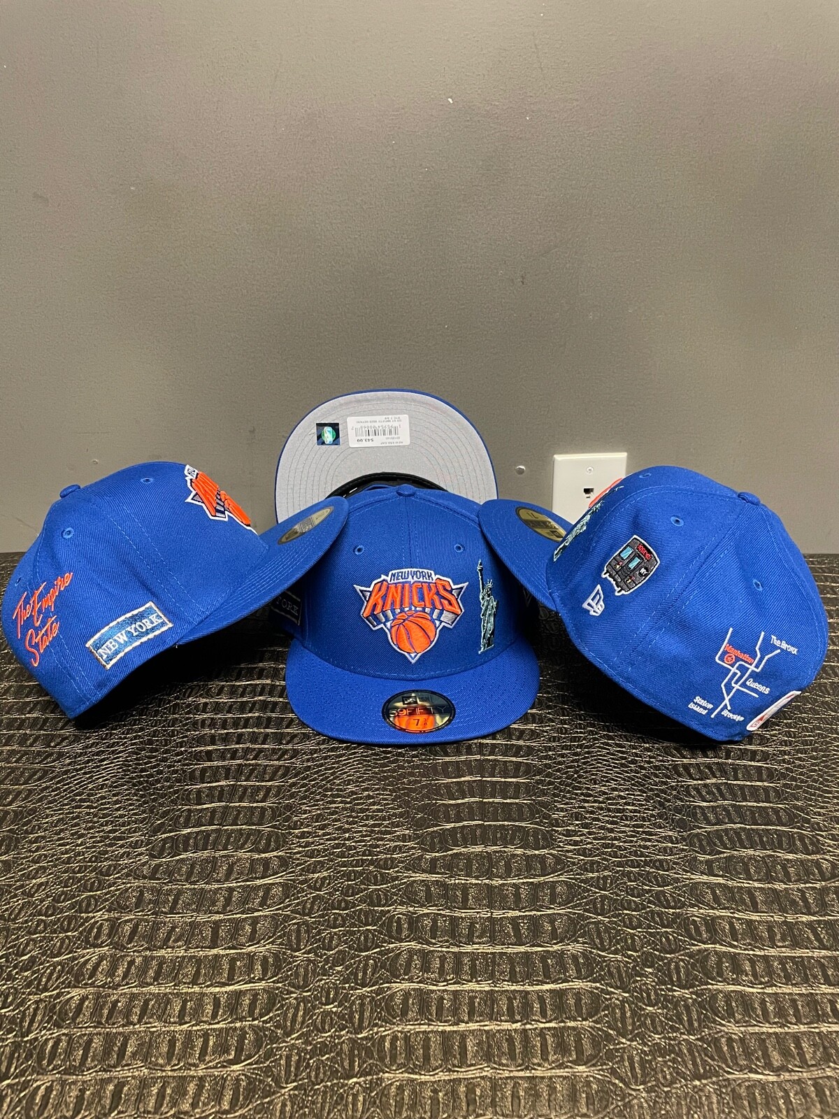 New Era NY Knicks OTC Statue Of Liberty Patches 59Fifty Purple Q3 (JUST ...