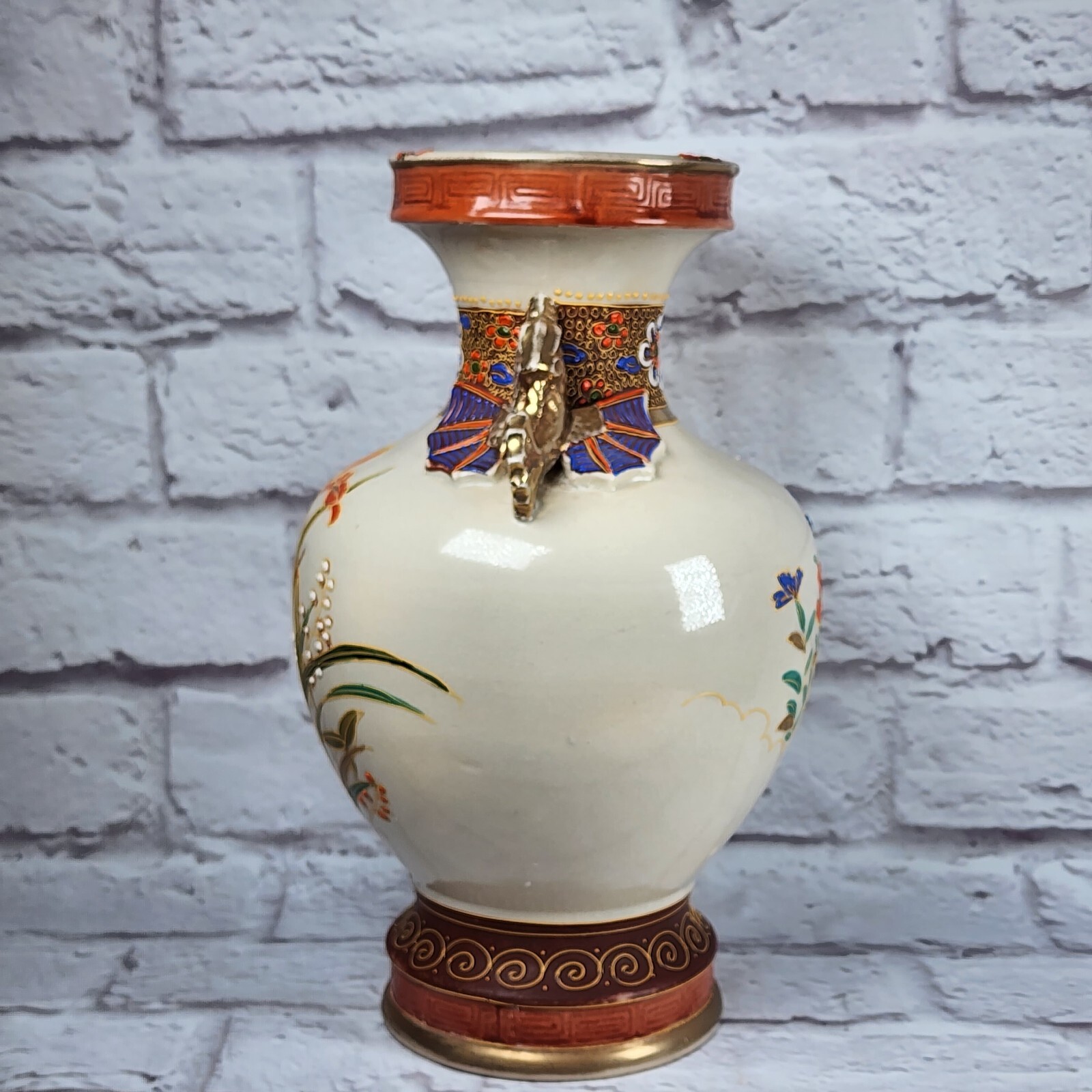 1920s Japan Urn Vase Signed Tozan Kyoto Satsuma Moriage Gld Shachihoko ...