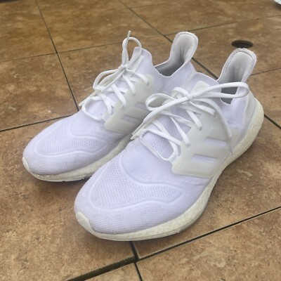 Adidas GX5459 Ultraboost 22 Mens Triple White Athletic Running Shoes ...