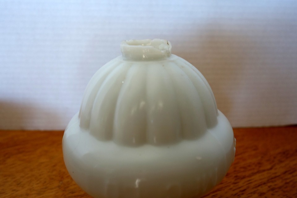 VINTAGE LIGHTNING ROD BALL W. C. SHINN MFG CO MILK GLASS CHIPS ON TOP ...