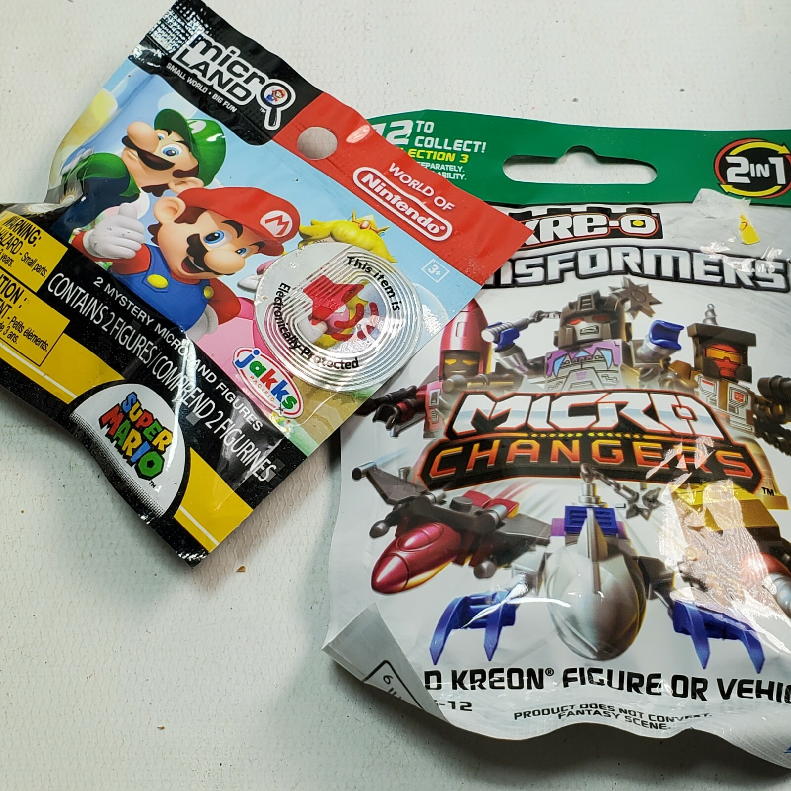 Micro Land World of Nintendo Super Mario 2 Mystery Microland Figures 1 ...