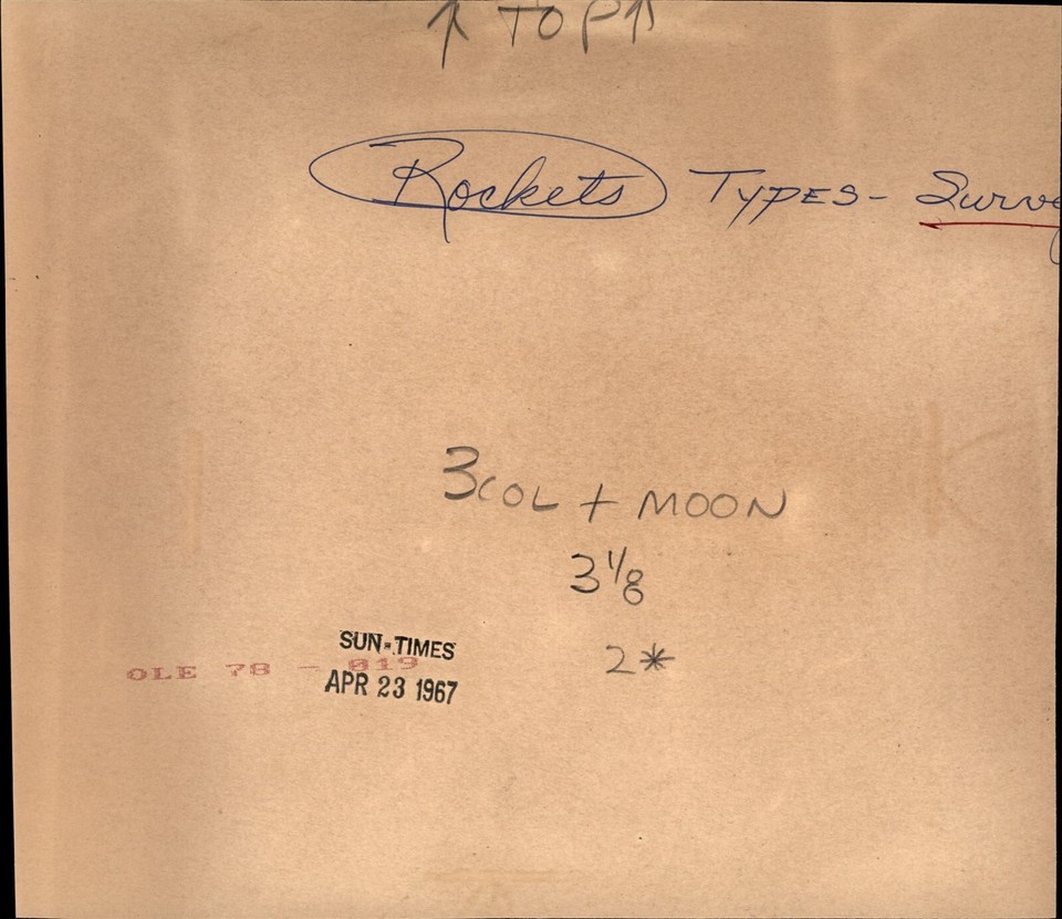 LD322 1967 NASA AP Wire Photo SURVEYOR 3 BEGINS DIGGING INTO MOON SCOOP ...