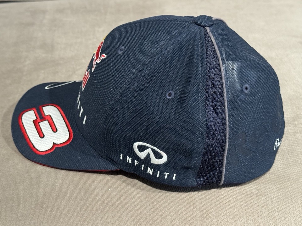Pepe Jeans Daniel Ricciardo #3 Infiniti Red Bull Racing Curved Visor ...