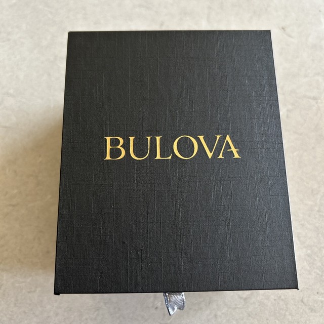 Bulova Women's Quartz Classic Calendar Gold Tone Dial Watch 32mm 98M133 ...