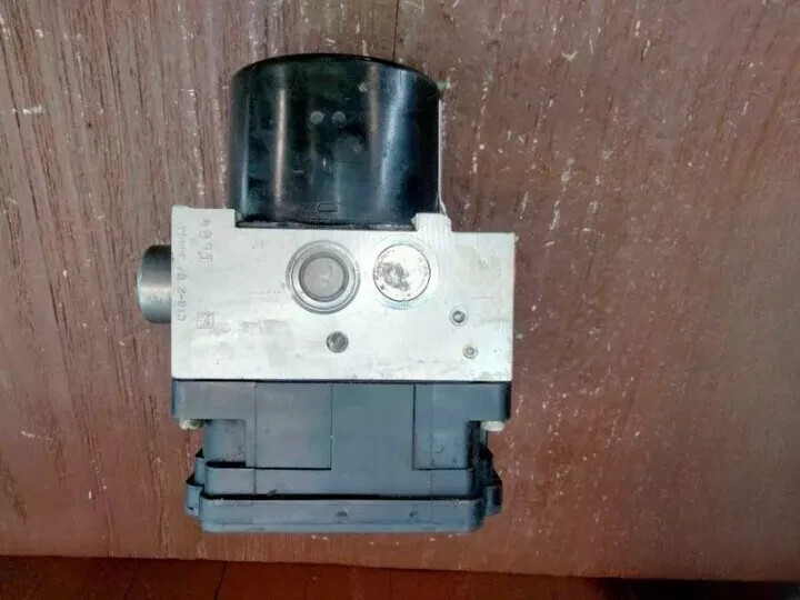 2011-2014 Ford Edge Abs Anti-Lock Brake Pump Module Assembly W/o ...