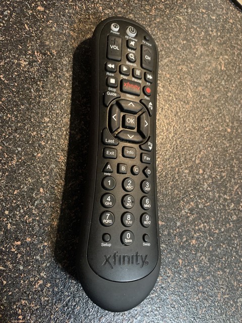 Original Comcast/Xfinity Remote Control XR2 Black for HDTV DVR Cable ...