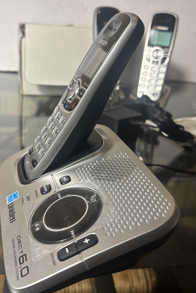 Uniden DECT 6.0 Digital Cordless System 3 Phones | eBay