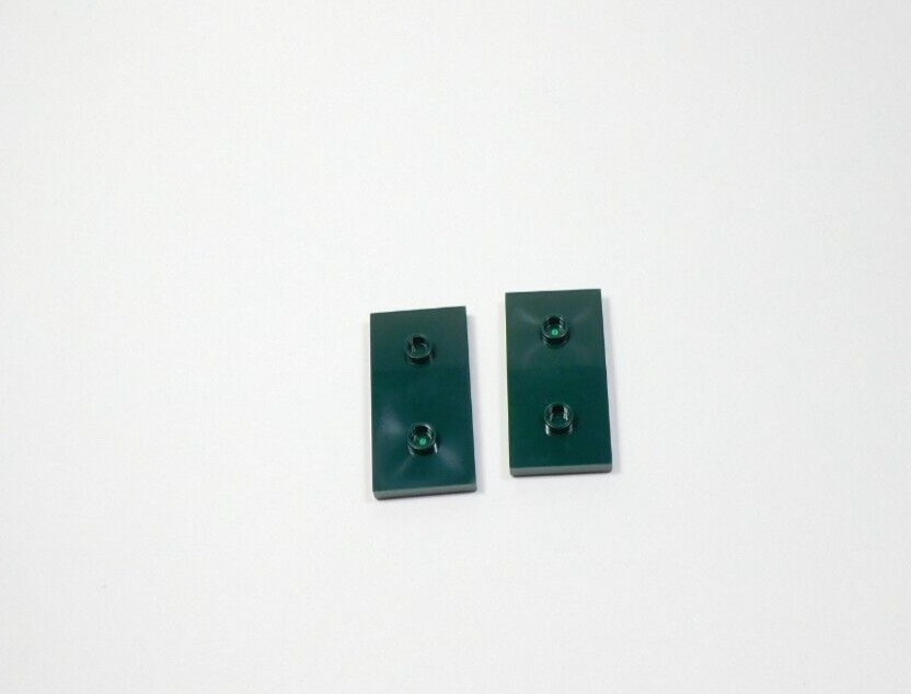 LEGO Lot of 2 Dark Green 2x4 Smooth Tiles Plates w/ 2 Studs Double ...