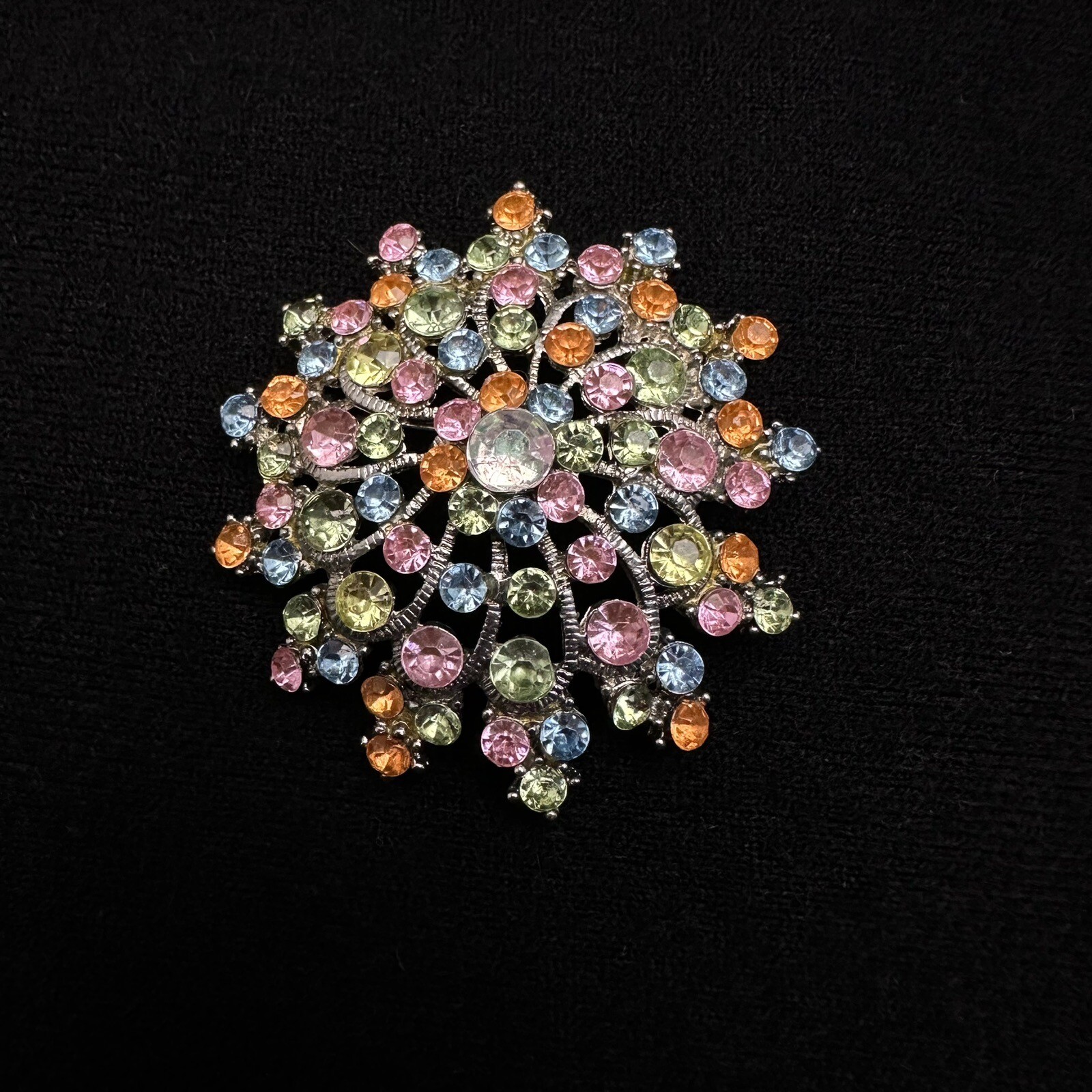 Vintage Beautiful Rhinestone Multicolor Brooch, Green… - Gem