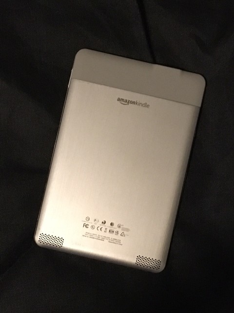 Amazon Kindle (2nd Generation) International 2GB, Wi-Fi + 3G (Unlocked ...