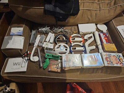 Nintendo Wii Console Bundle with 18 Games and unopened accessory tons ...