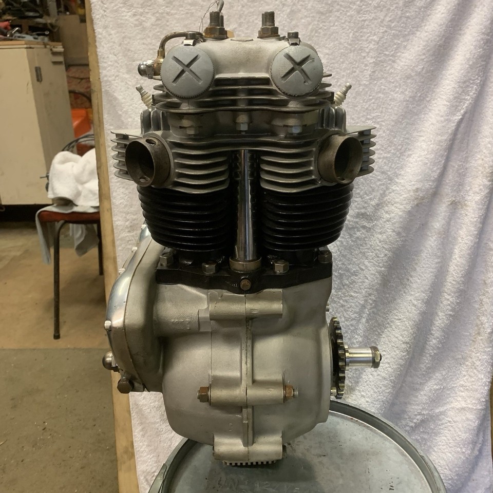 Triumph Pre-Unit 650 Engine 6T Bottom End TR6 Top End | eBay UK