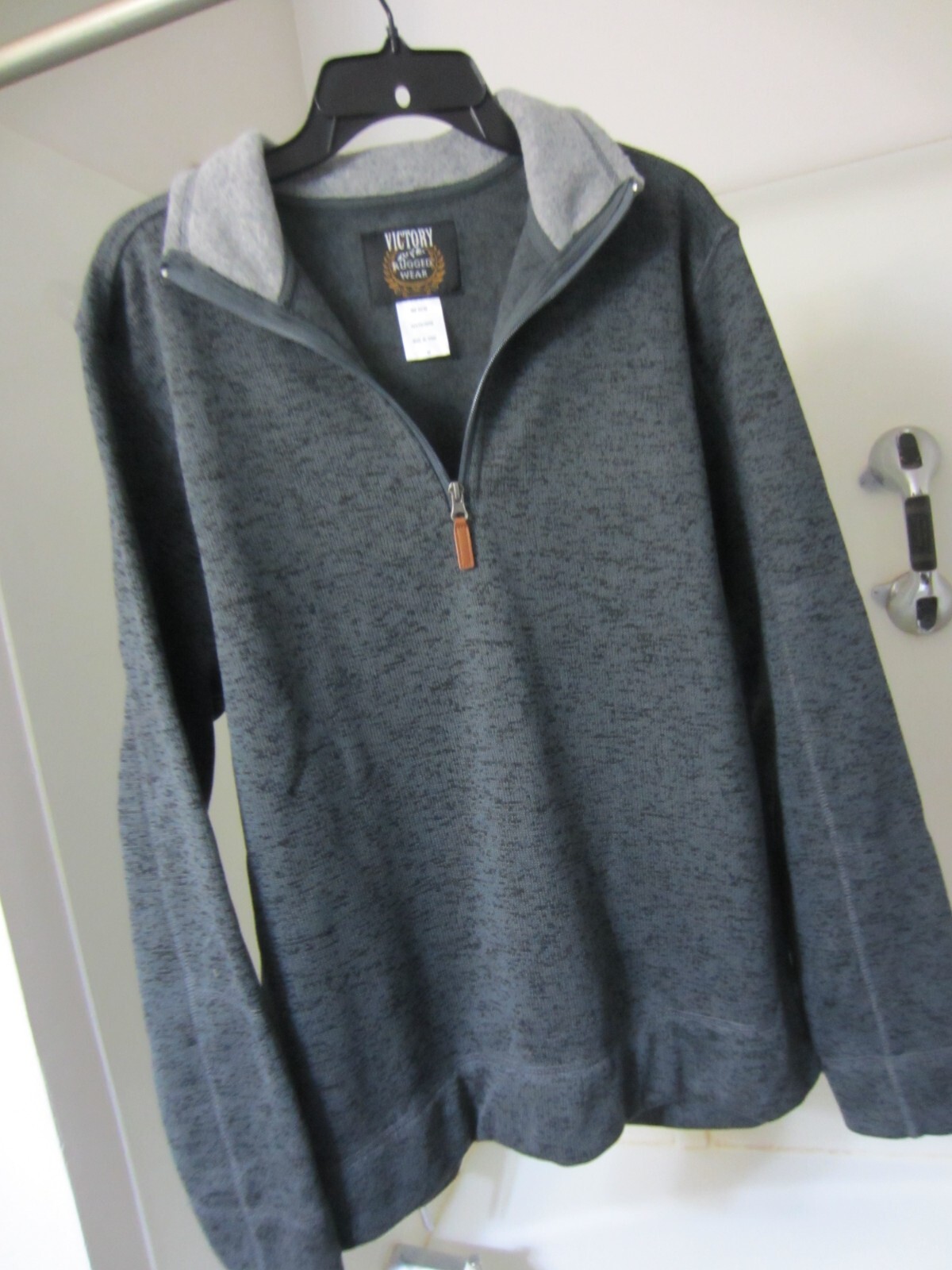 NWT men s long sleeve winter top Victory Rugged Wear Size M charcoal | eBay