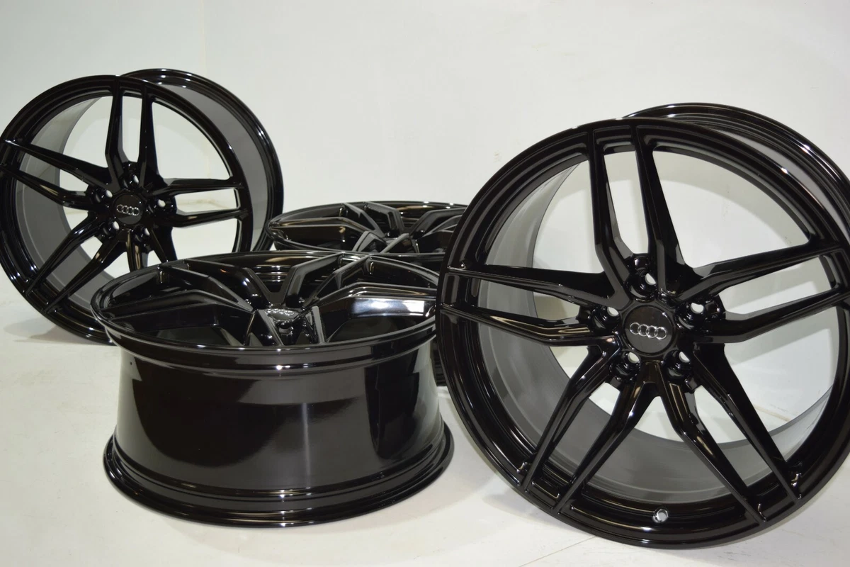 Audi R8 White Black Rims