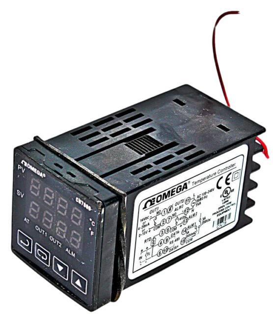 OMEGA CN7833 1/16 DIN Temperature Controller DC Voltage or DC Current ...