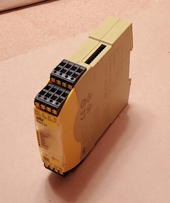 Pilz 751104 PNOZ S4 C Safety Controller Relay 24 VDC 3 N.O. & 1 N.C ...