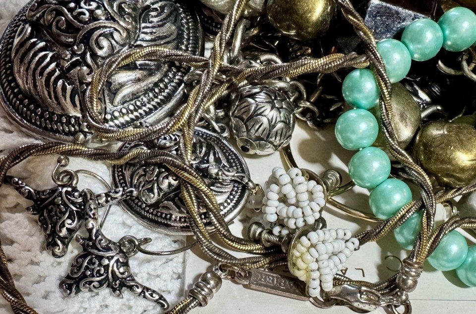 “Not-So Mystery” Lot 45+ Piece Costume Jewelry Vintage To Now-Get It ...