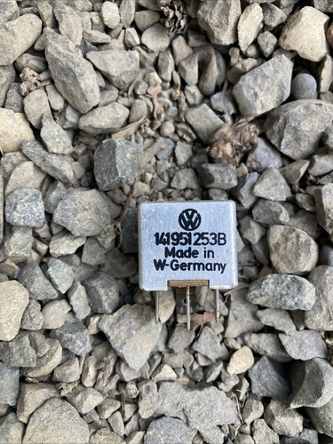 1977-82 Porsche 924 Multi-purpose Relay 141951253B OEM (W4) | eBay
