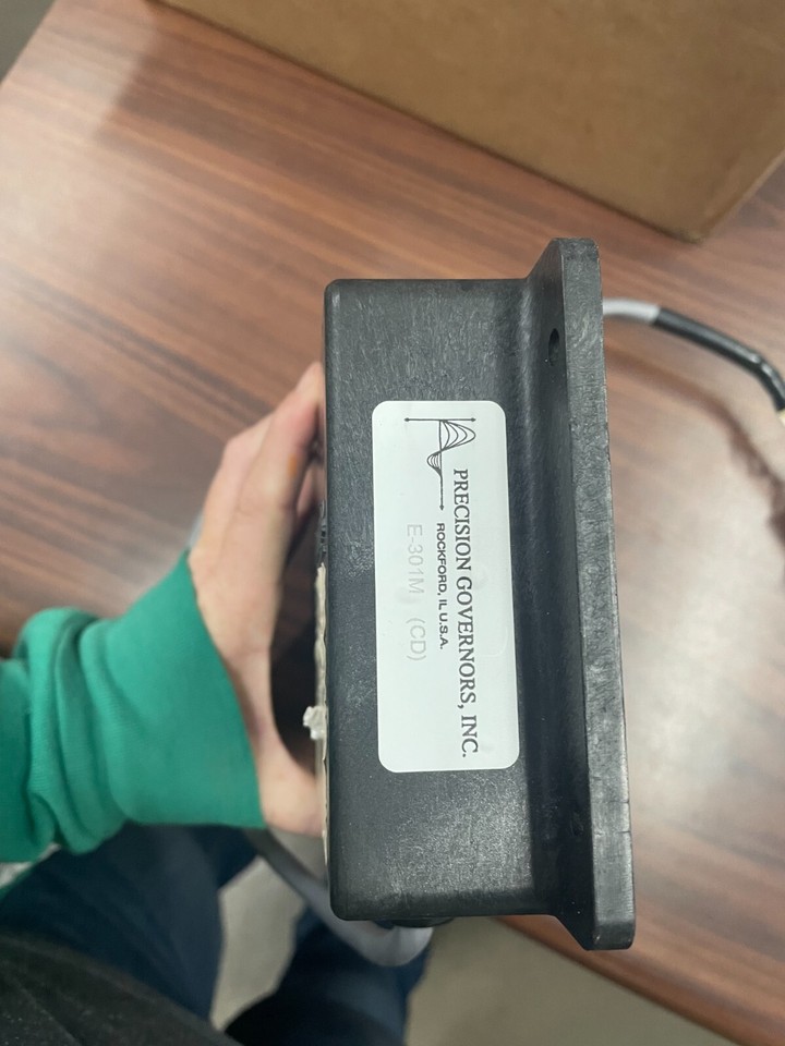 PRECISION GOVERNORS CONTROLLER MODEL E-301M E-301 Controller | eBay