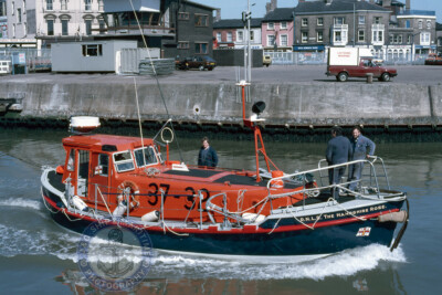 RNLI Rother Class Lifeboat ON 1024 - HAMPSHIRE ROSE 37-32 - 6x4 (10x15 ...